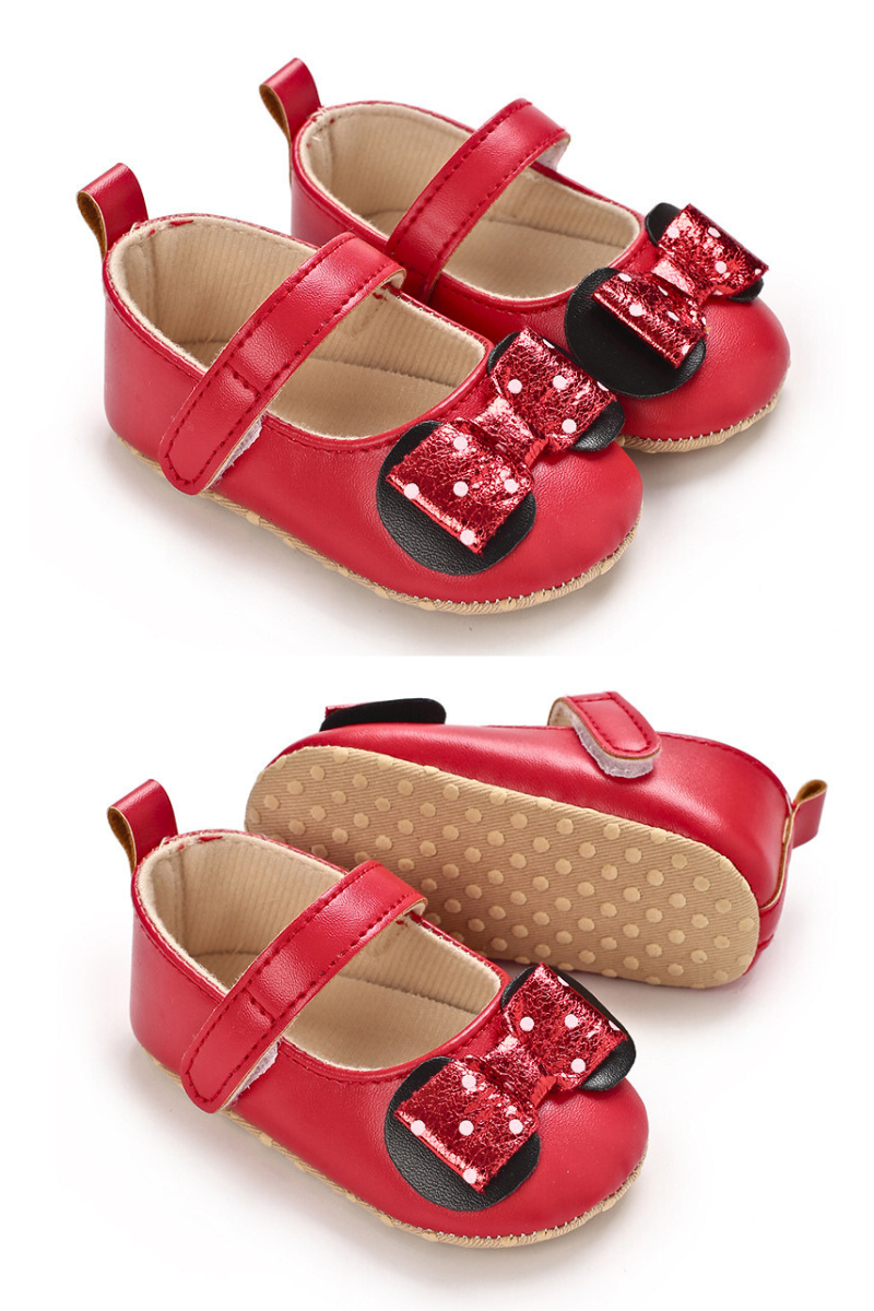 Red dressy baby shoes w/red front bow. BYQ4150R – KIDSCHARMONLINE.COM