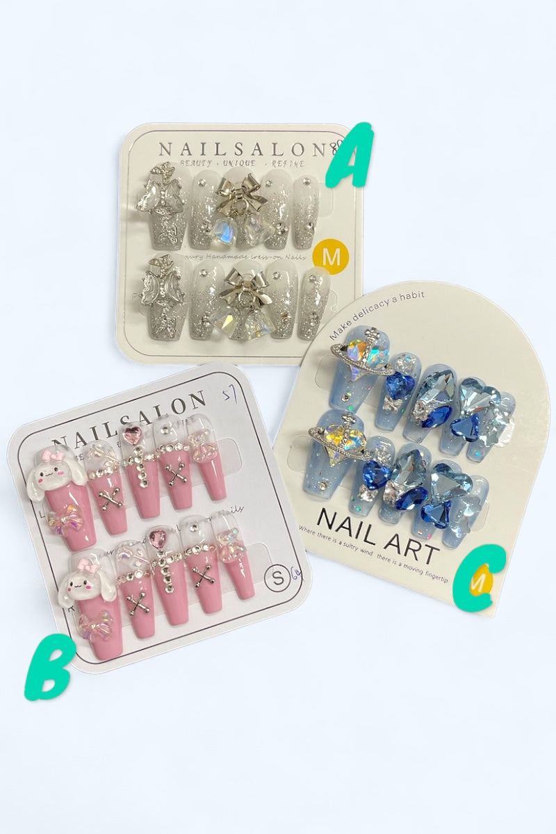 Beautiful women press on nail set / 5 piece nail kit. Choose your favo ...